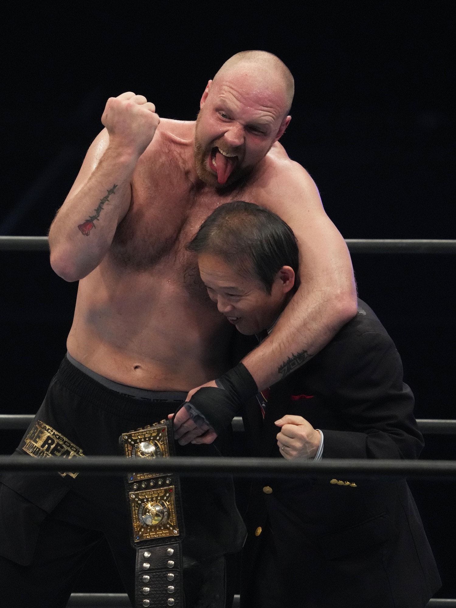 1対5でIWGP王座防衛、成田蓮を酷評…ジョン・モクスリーはなぜ新日本の“ばかげた状況”を受け入れたのか？「人生は後悔の連続。だが…」（3／3） - プロレス - Number Web - ナンバー