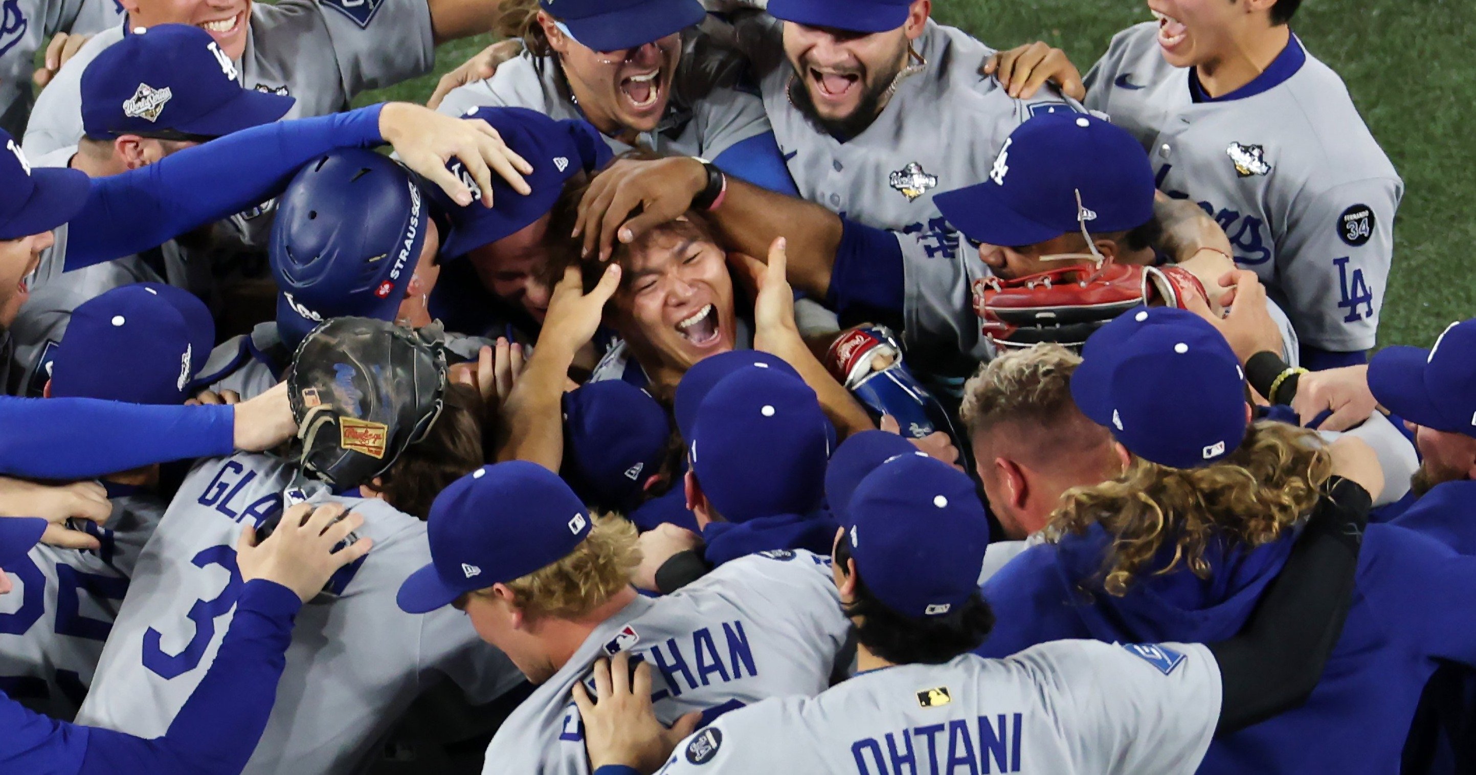 「神様、仏様、由伸様でしょ」ドジャース山本由伸にNHK解説者も驚嘆！ ワールドシリーズMVPで「彼の投球術はメジャーの野球を変えている」（3／3） - MLB - Number Web - ナンバー