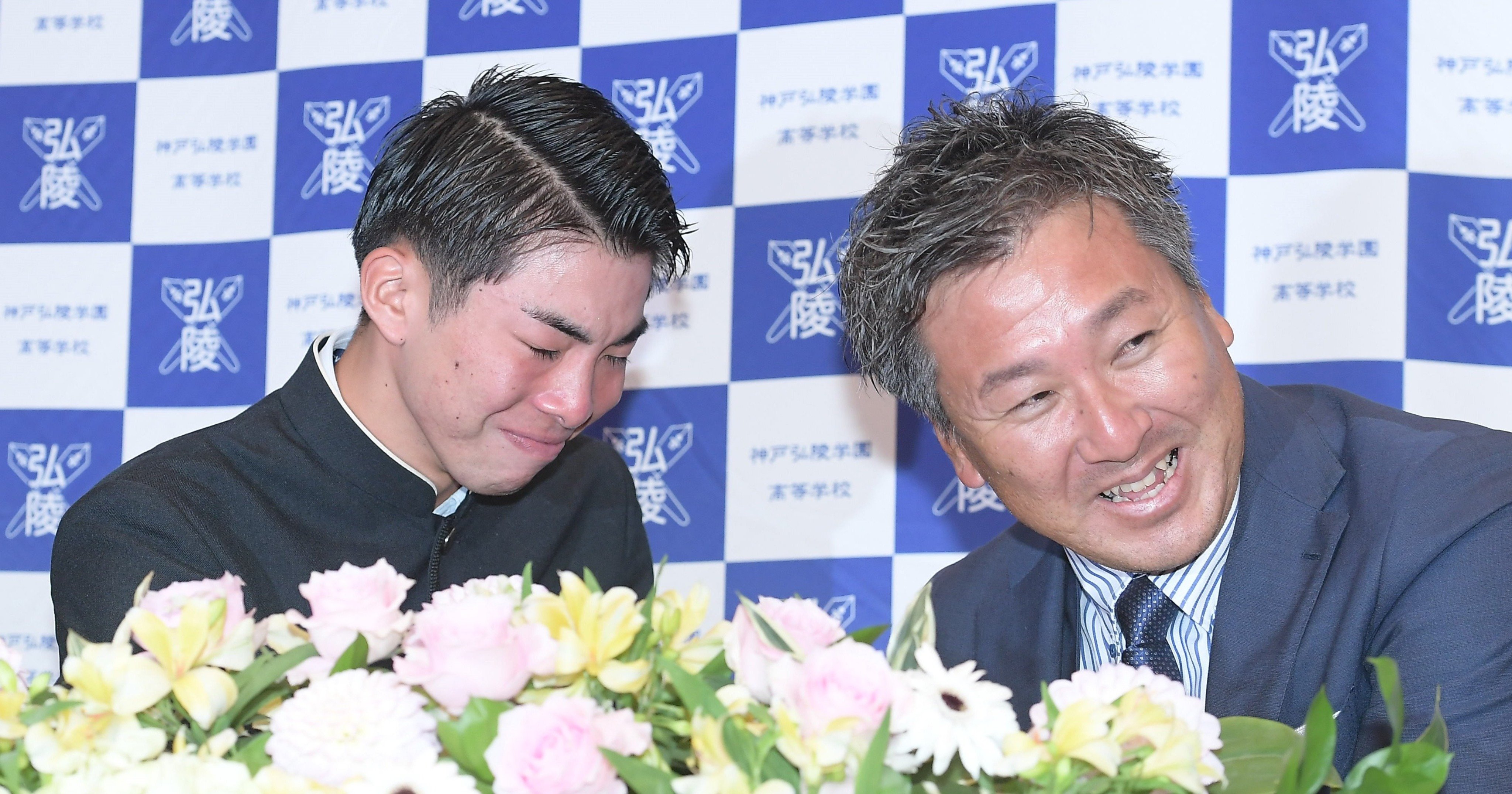 ソフトバンク「外れ外れ1位」甲子園出場ゼロの高卒剛腕・村上泰斗って何者？ 涙のドラフト全内幕…恩師は「本当に評価されているのか不安だった ...