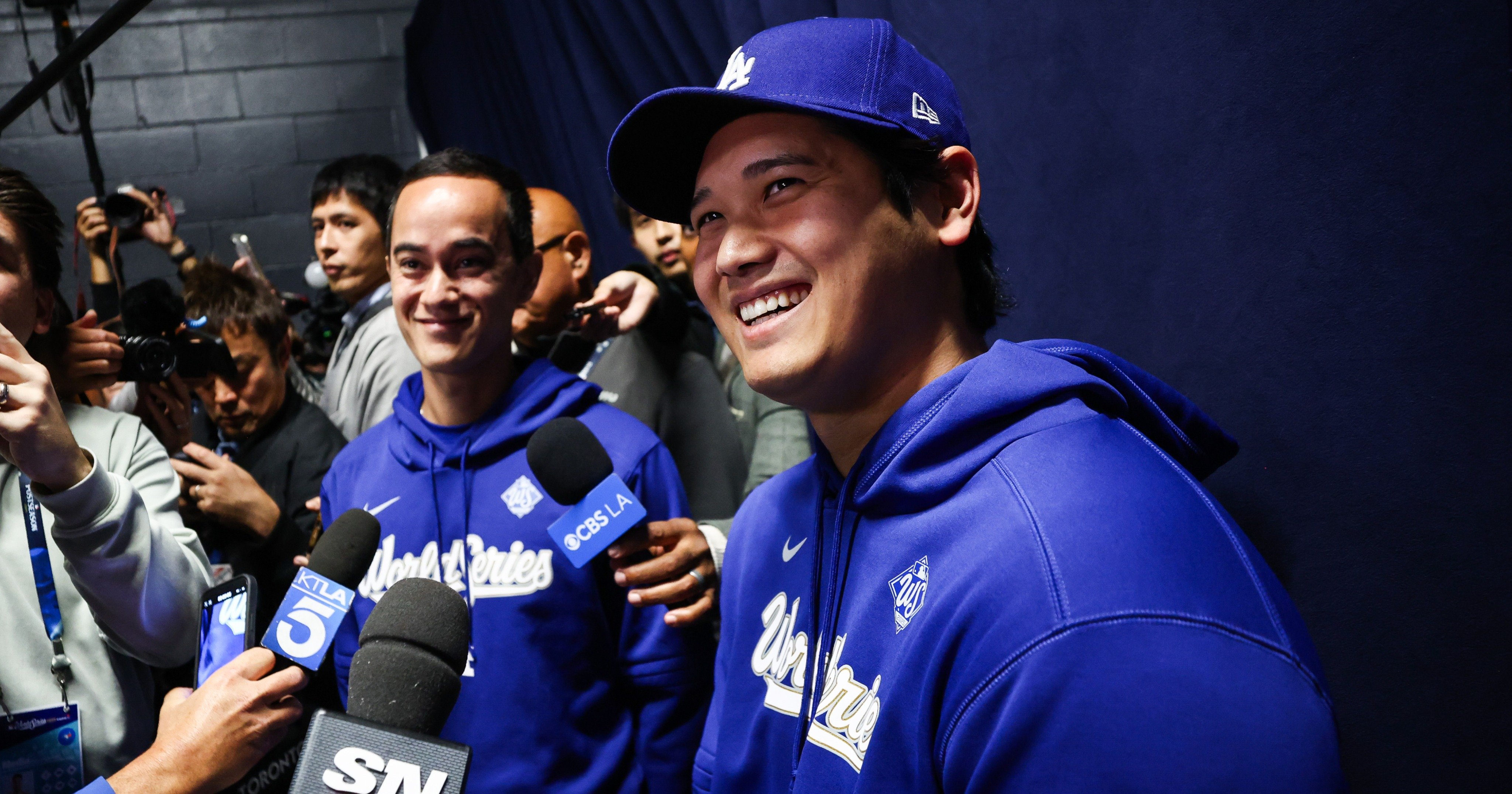 「ハハ、わからないです」大谷翔平が苦笑いのTikToker直撃取材…カオスすぎたワールドシリーズ前日ウラ話「WBCでも対戦ロイヤルズ主砲まで」（2／3） - MLB - Number Web ...