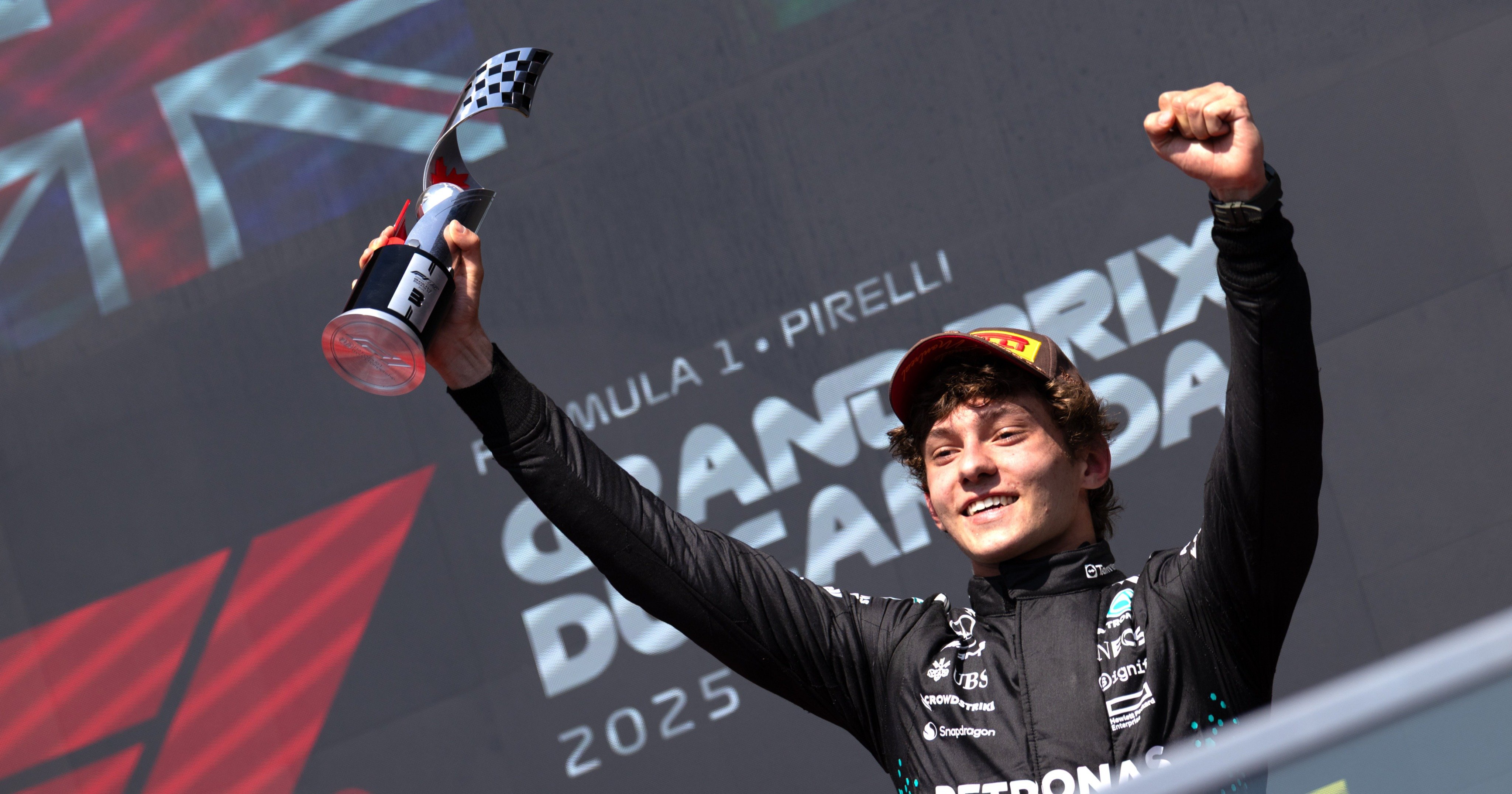 「思わず鳥肌が立った。次は優勝だ」F1の最年少記録を次々と更新する18歳の現役高校生、アンドレア・キミ・アントネッリの類まれなる才能 - F1 ...