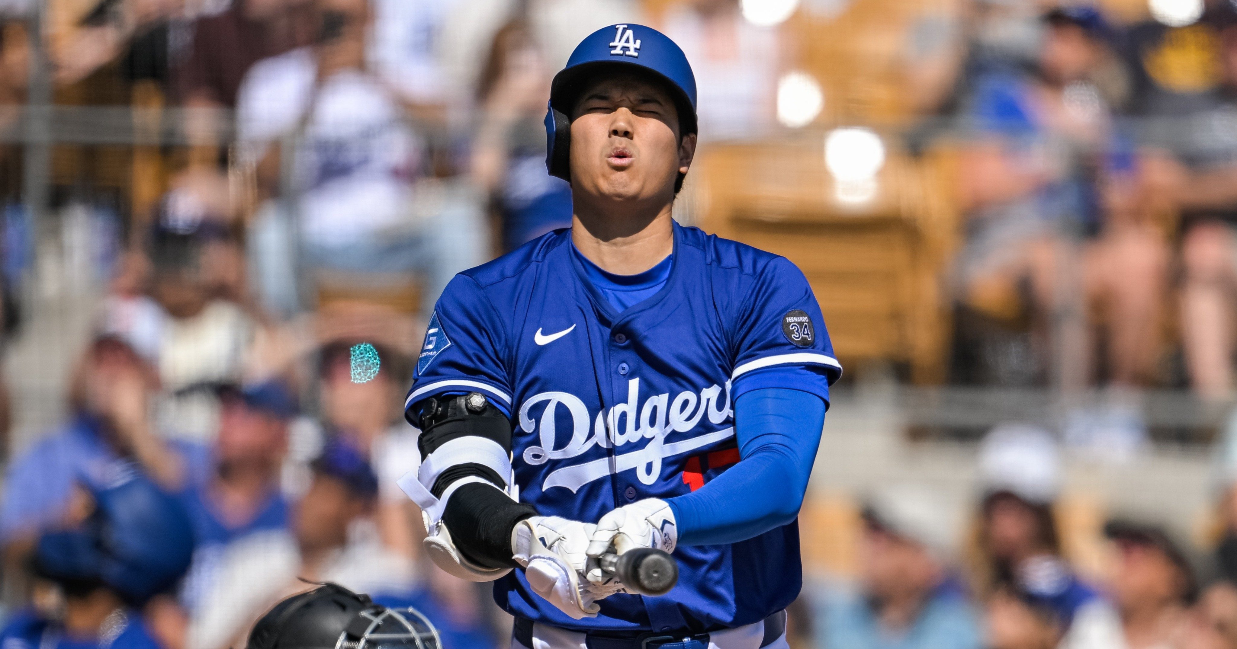 「おおむね定価の20倍前後」今なお続くMLB東京シリーズ“チケット転売問題”…なぜ不正転売チケットの「無効化措置」は無意味なのか？ - MLB - Number Web - ナンバー