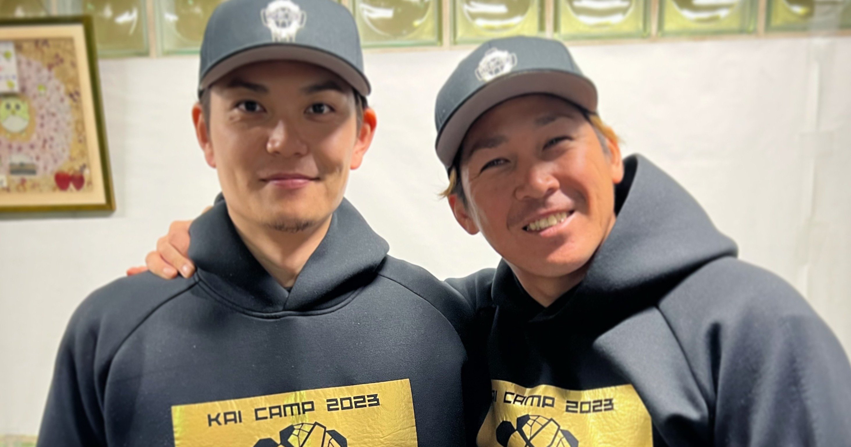 「WBCでは『ヘタクソ！』と誹謗中傷されて」YouTuberキャッチャーコーチと甲斐拓也“二人の変わり者”の挑戦とは？「日本の捕手は保守的ですから」 - プロ野球 - Number Web ...