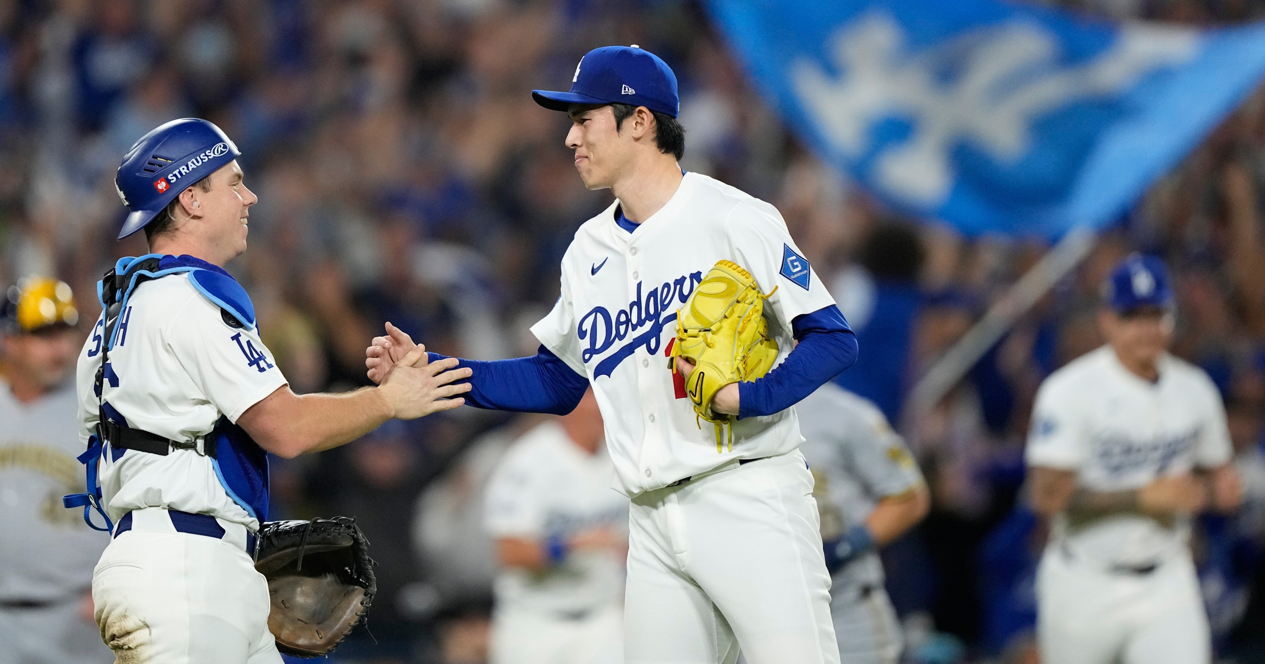 佐々木朗希「来年は“先発”という前提で話を…」ドジャース編成・敏腕フリードマンは“ロウキ”と何を話した？ 悩める豪腕に“無謀な転向”を打診した理由（2／2） - MLB - Number ...