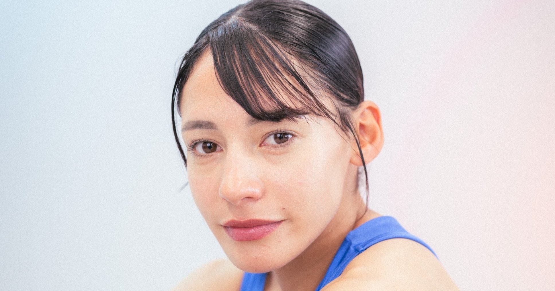 「運動音痴で、スキップもできない」のに!? 女子400mで“17年ぶり日本記録超え”フロレス・アリエ（21歳）って何者？「天真爛漫という言葉がぴったり」 - 短距離走 - Number Web ...